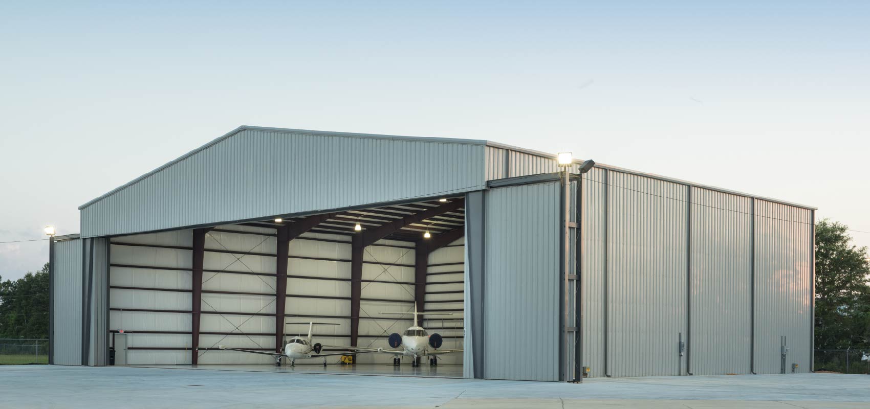 Gray Aviation Hangar - Spartan Building Corporation